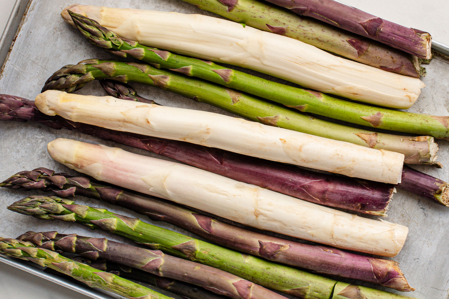 Asparagus: Rich in prebiotic fibre | The Doctor's Kitchen