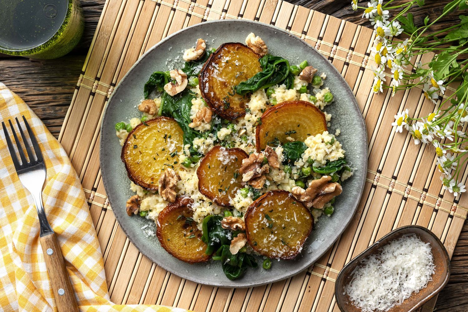 Golden Beetroot Bulgur Wheat Risotto with Spinach, Walnuts and Fresh ...