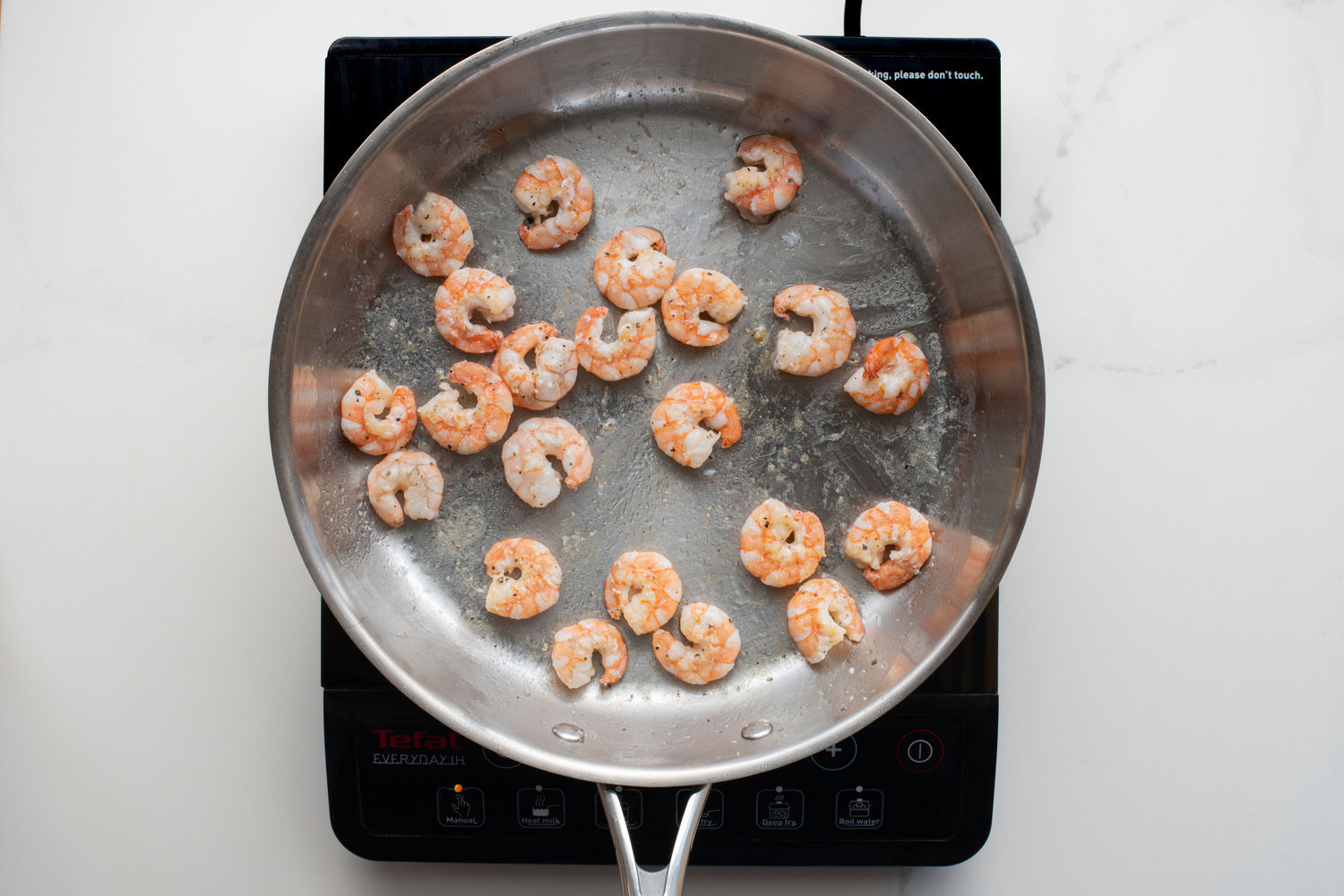Prawn, Mushroom, Kale and Chickpea Puttanesca Pasta | The Doctor's Kitchen