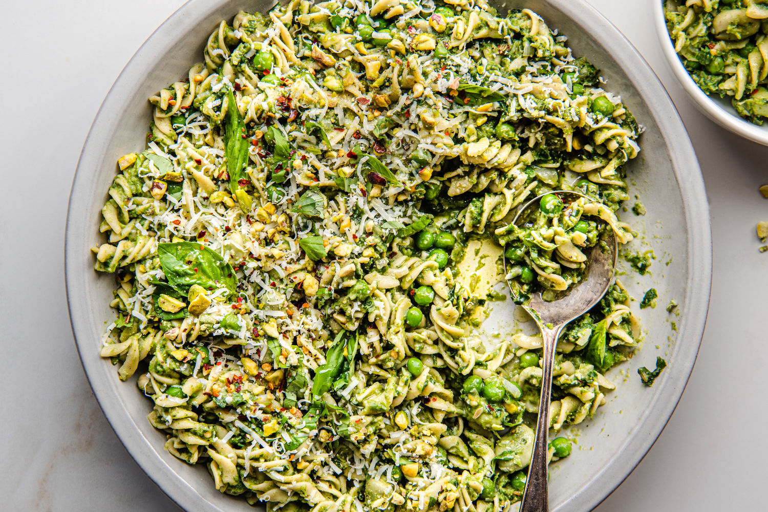 Spinach, Pea, and Broad Bean Pasta with Fennel and Pistachio | The ...