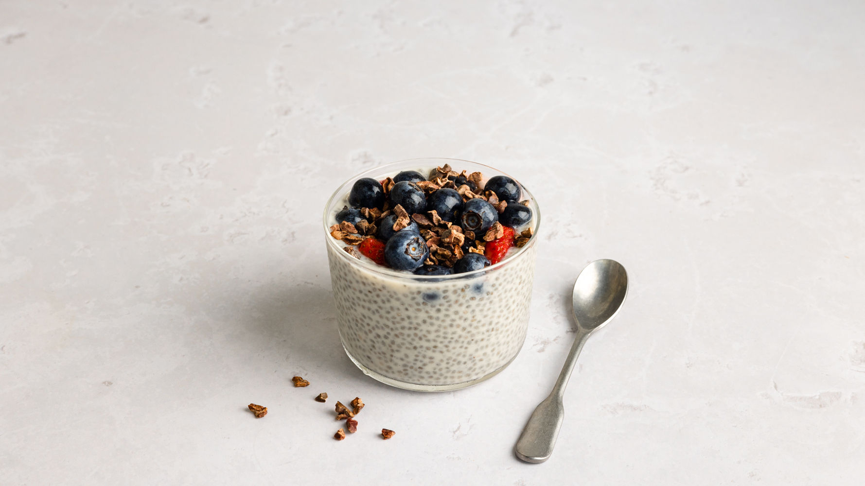 Berry and Cacao Chia Pot | The Doctor's Kitchen
